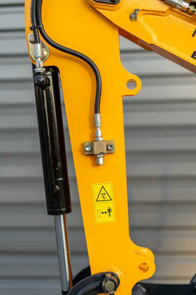 Minibagger YAMA H12 – KINGWAY DEUTSCHLAND e.K.